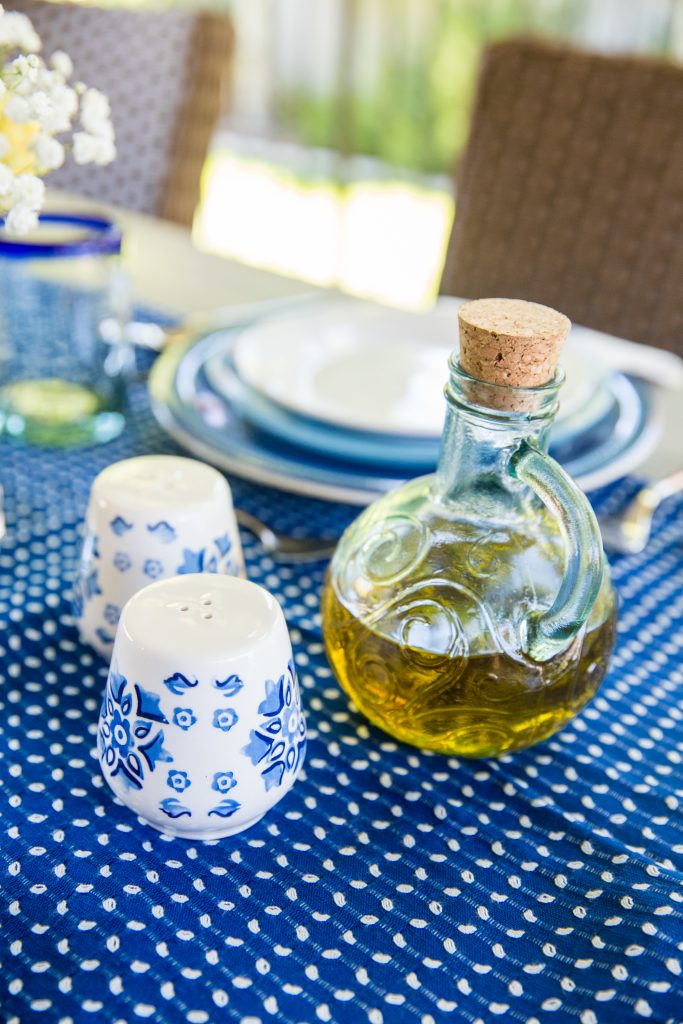 Portuguese Dinner Party: Cocktails and Appetizers - Let's Mingle